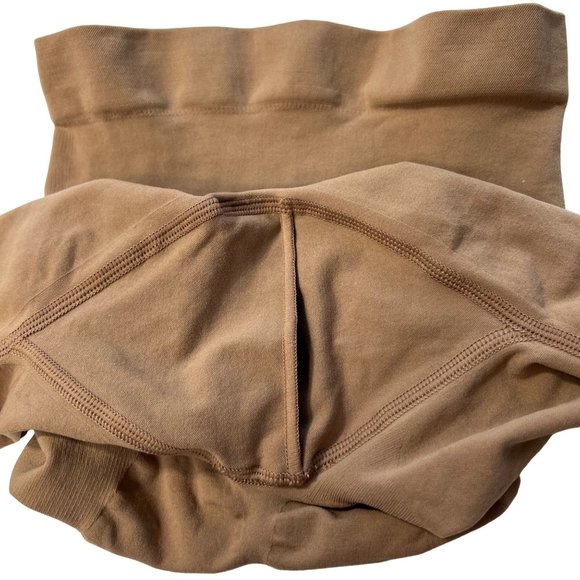 SKIMS | Intimates & Sleepwear | Skims Sculpting Short Mid Thigh With ...